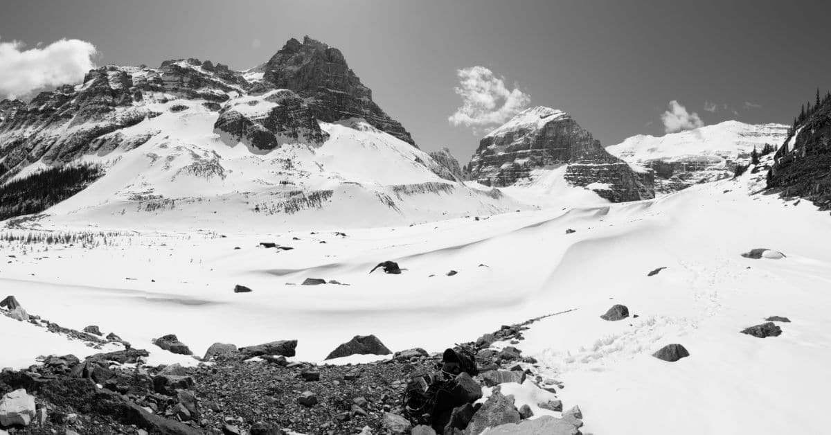 10 Incredible Hikes Near Calgary For Families - Lizzie Lau Travels