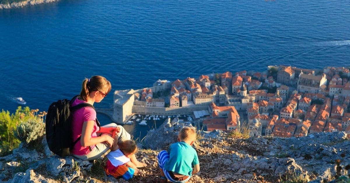 How To Prepare for Travel Challenges With Kids - Lizzie Lau Travels
